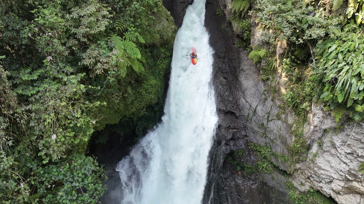 Pyranha Kayaks welcomes Heidi Walsh to the Team – The Paddle Sport Show